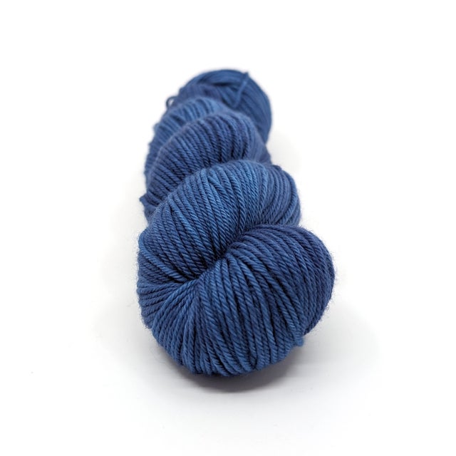 athena array yarn